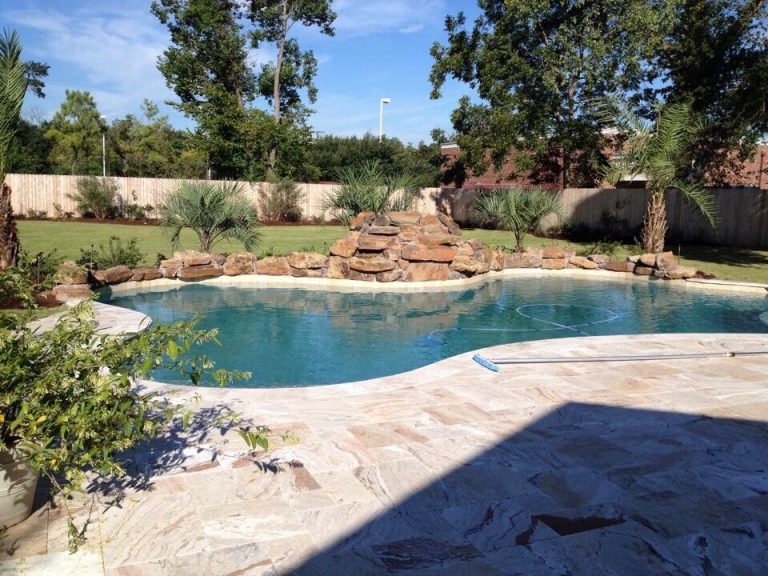 Why You Should Hire Inground Gunite Pool Builders