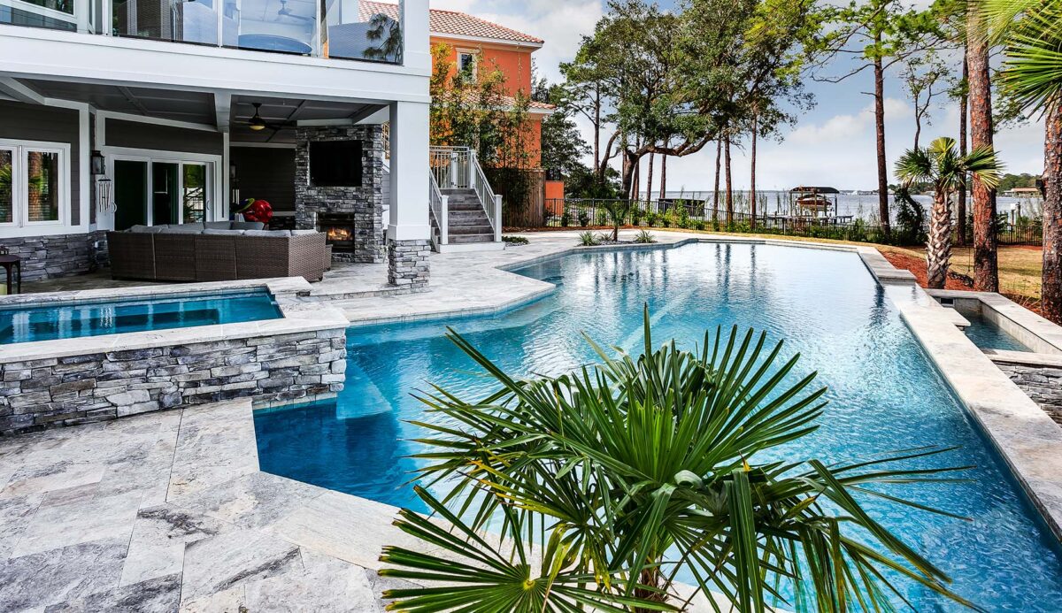 Southern Poolscapes | Luxury Pool Builders in the Gulf Coast